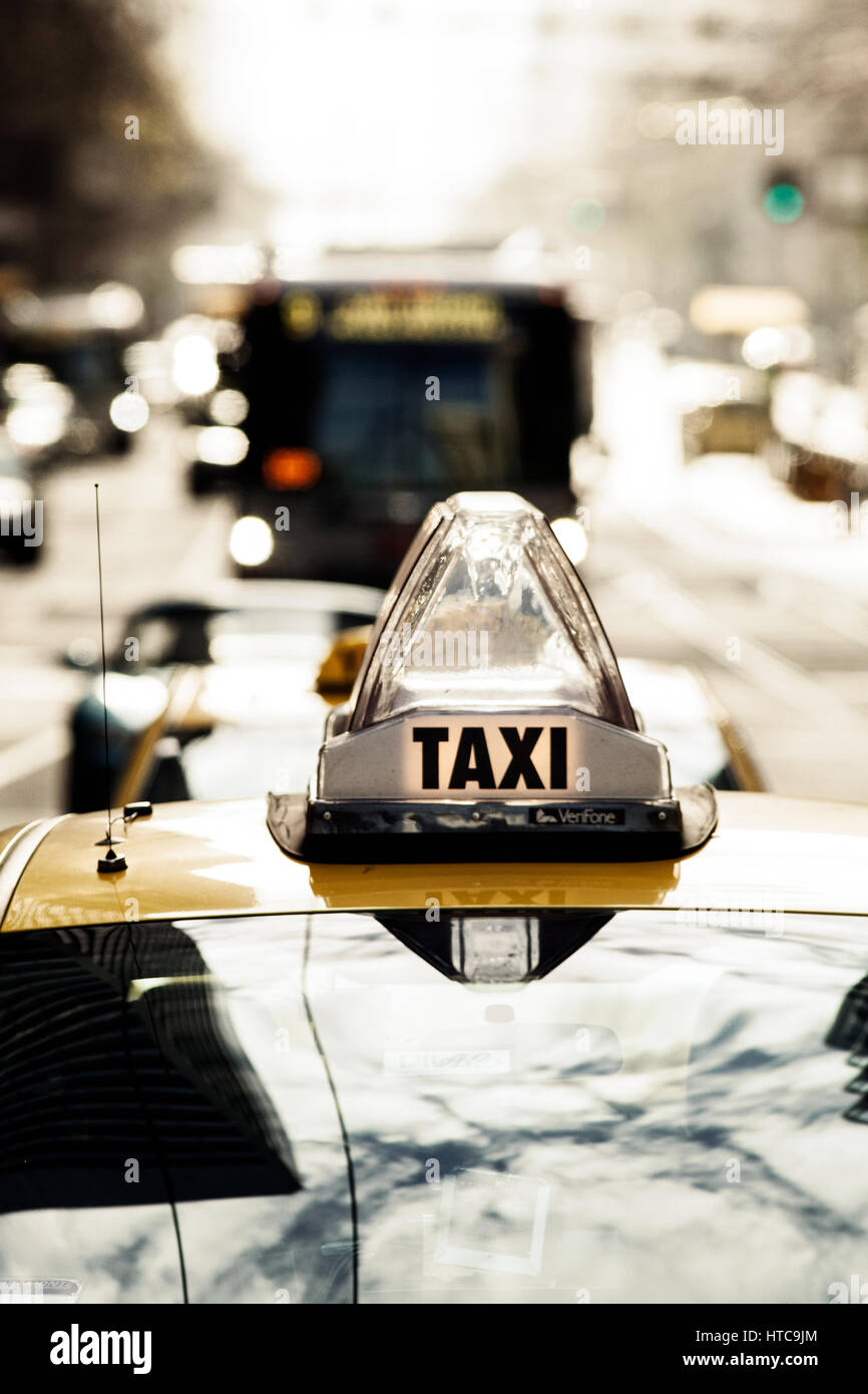 American taxi sign hi-res stock photography and images - Alamy