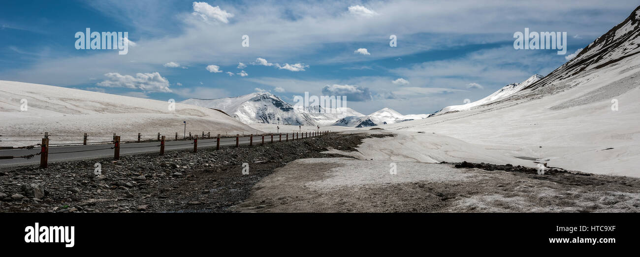 Georgia, the Georgian Military Road . Types Cross Pass neighborhoods ...