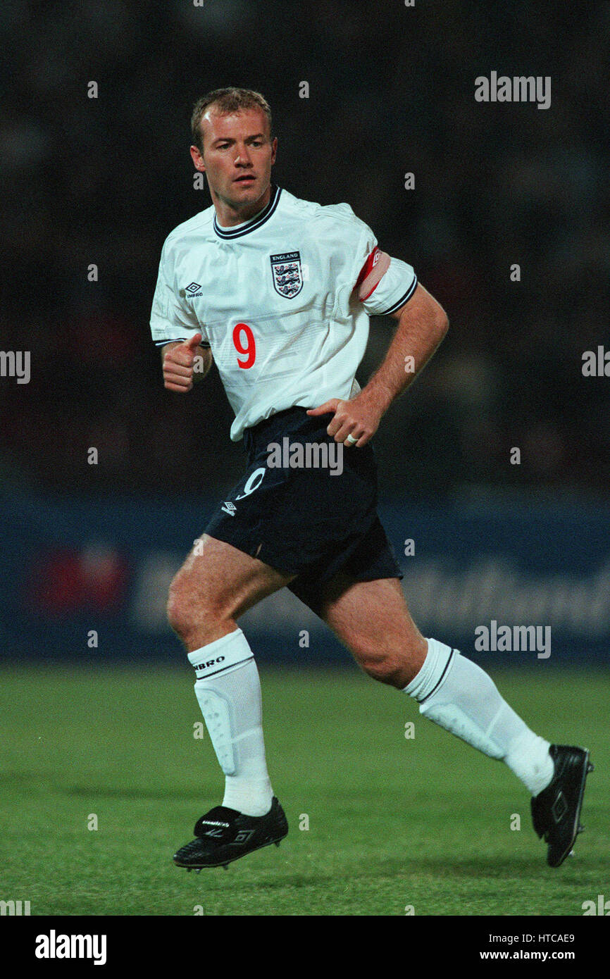 ALAN SHEARER ENGLAND & NEWCASTLE UNITED FC 29 April 1999 Stock Photo ...