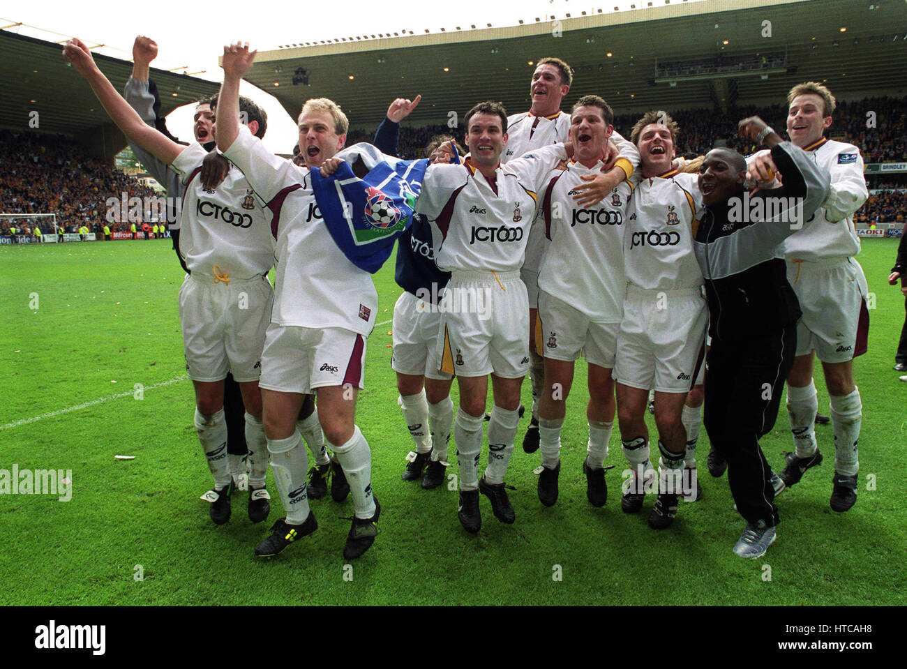 Wolves celebrate promotion hi-res stock photography and images - Alamy