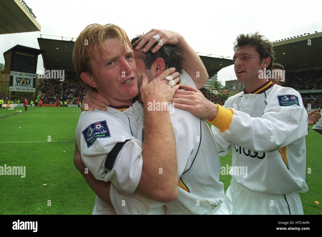STUART MCCALL & PETER BEAGRIE WOLVES V BRADFORD CITY 09 May 1999 Stock ...
