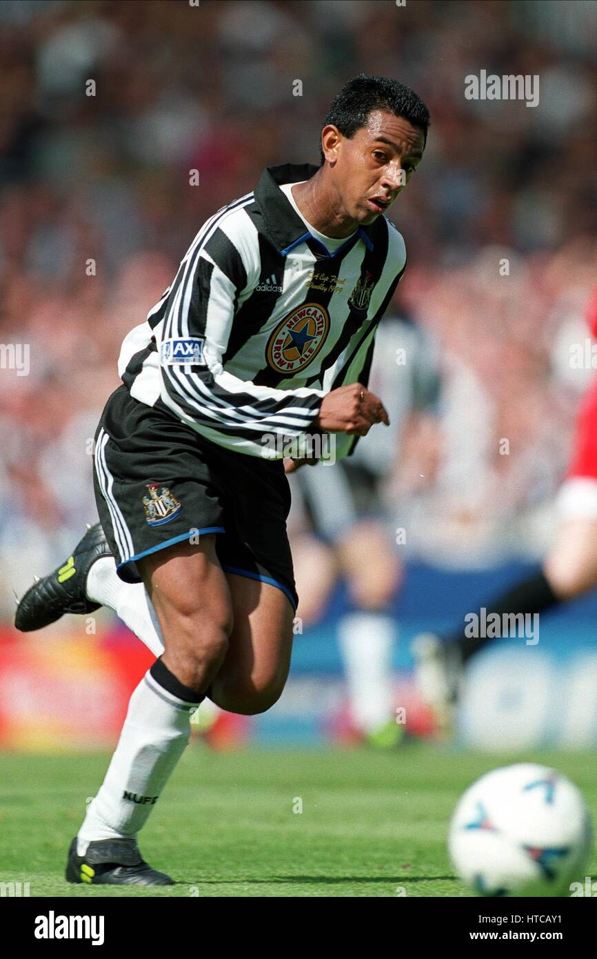 NOLBERTO SOLANO NEWCASTLE UNITED FC 22 May 1999 Stock Photo - Alamy