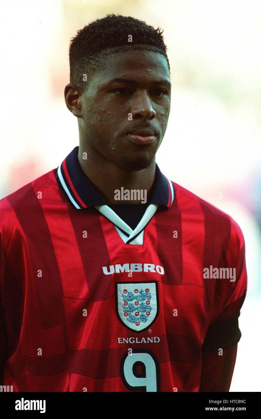 CARL CORT ENGLAND U21 & WIMBLEDON FC 04 June 1999 Stock Photo - Alamy