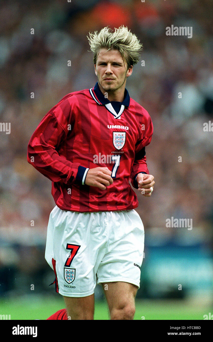 DAVID BECKHAM ENGLAND & MANCHESTER UNITED FC 05 June 1999 Stock Photo ...