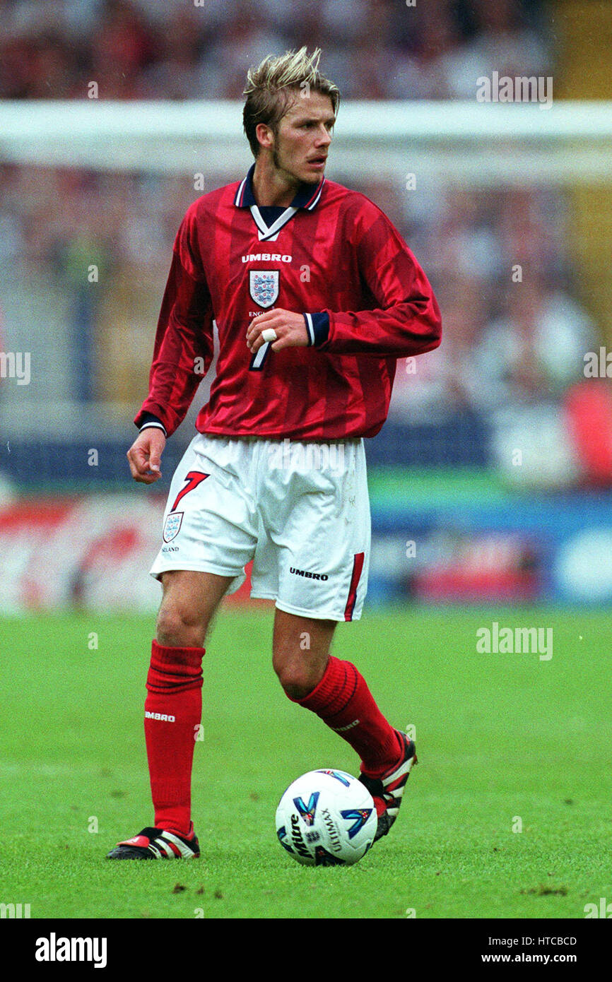 DAVID BECKHAM ENGLAND & MANCHESTER UNITED FC 05 June 1999 Stock Photo ...