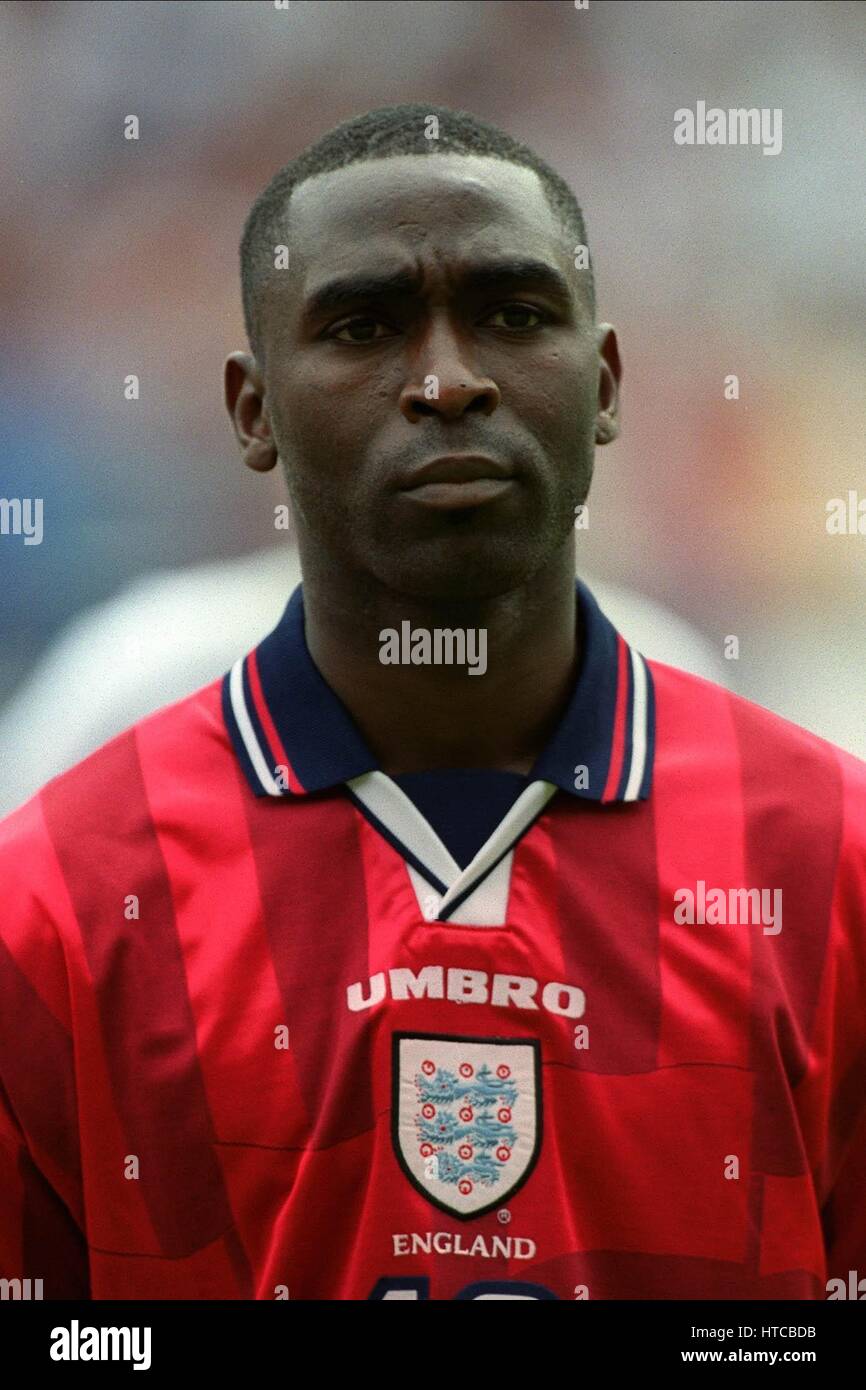 ANDY COLE ENGLAND & MANCHESTER UNITED FC 05 June 1999 Stock Photo - Alamy