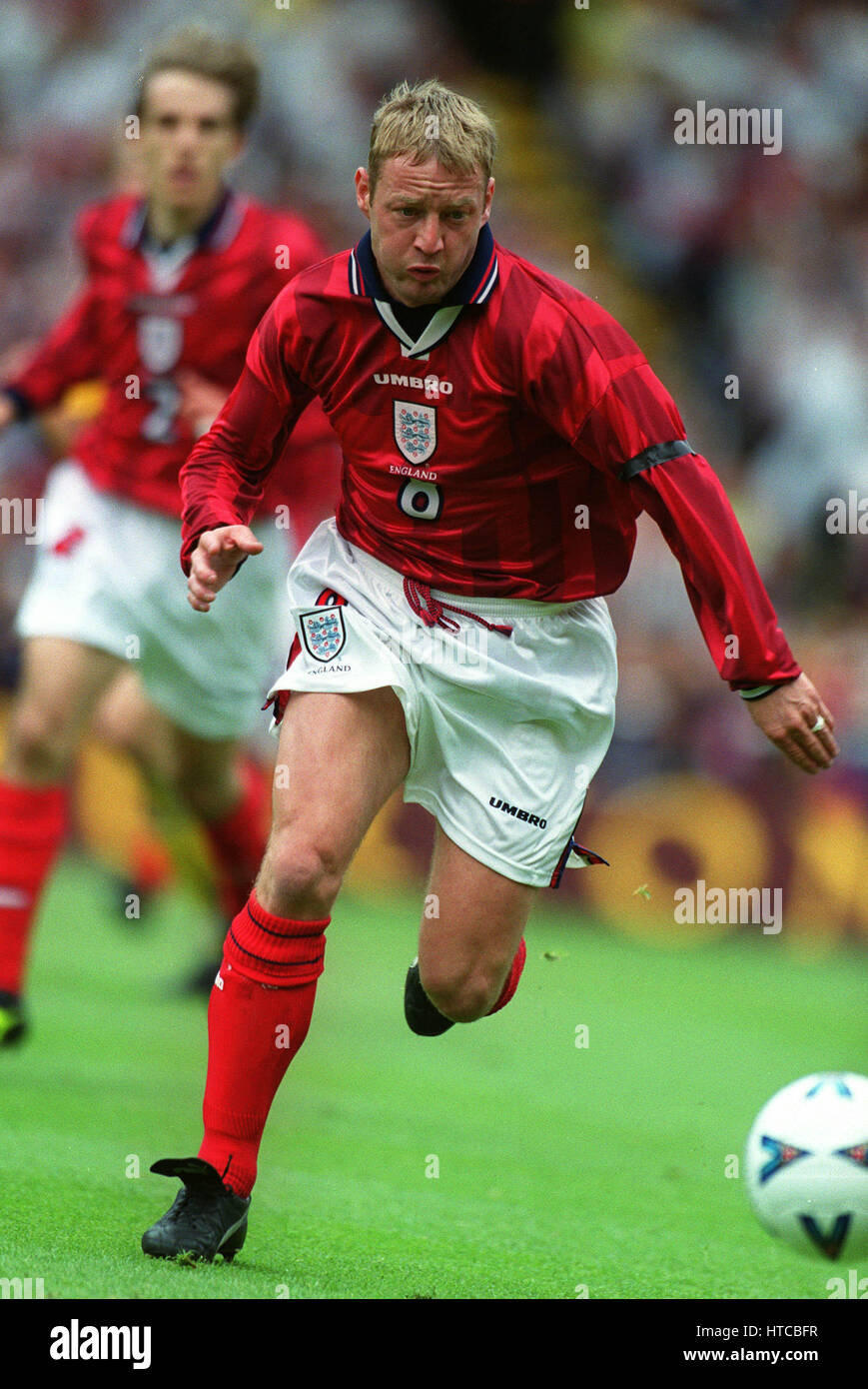 DAVID BATTY ENGLAND & LEEDS UNITED FC 05 June 1999 Stock Photo - Alamy