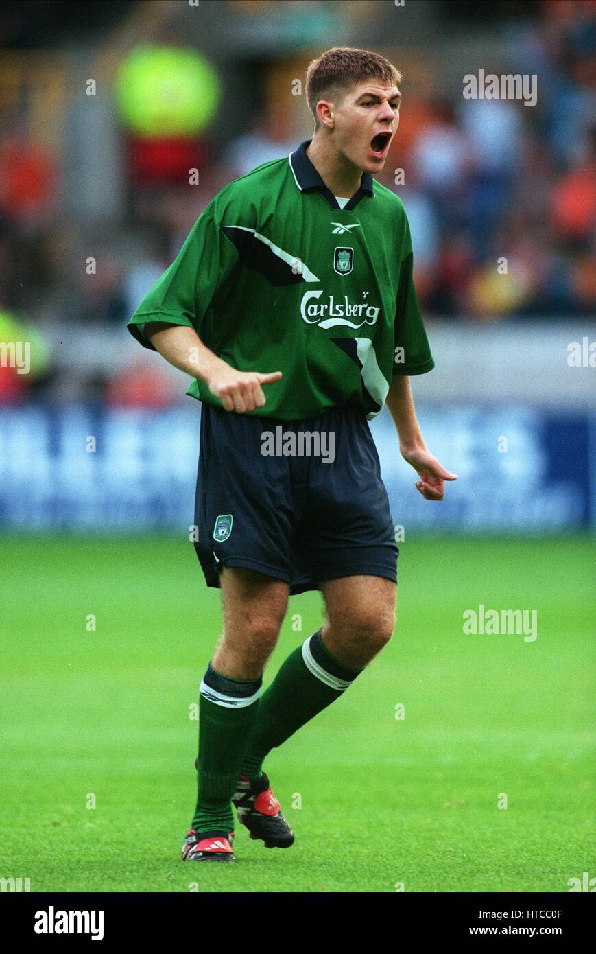 STEVEN GERRARD LIVERPOOL FC 19 July 1999 Stock Photo - Alamy