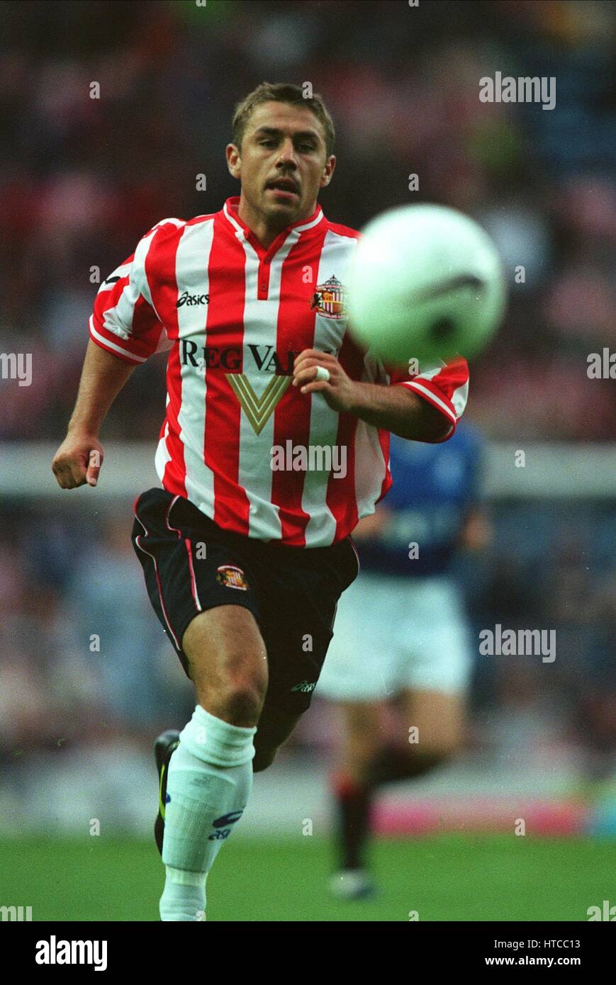 Kevin phillips 1999 hi-res stock photography and images - Alamy