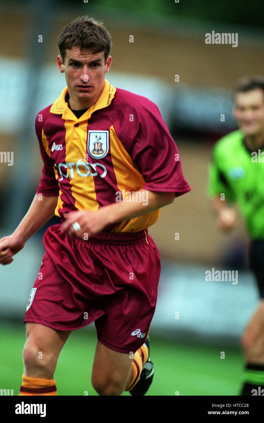 ANDREW PATTERSON BRADFORD CITY FC 21 July 1999 Stock Photo - Alamy