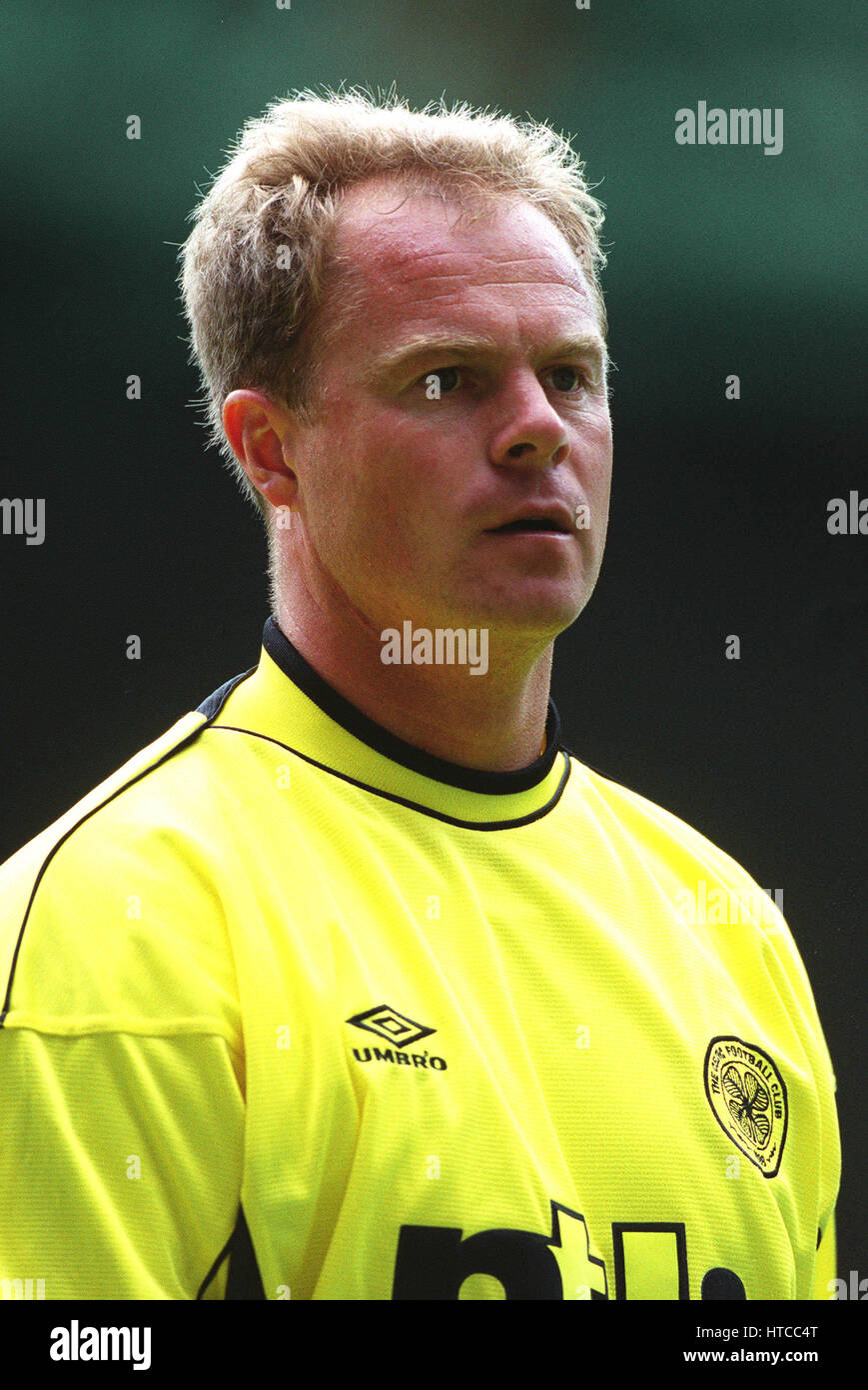 JONATHAN GOULD GLASGOW CELTIC FC 19 July 1999 Stock Photo - Alamy