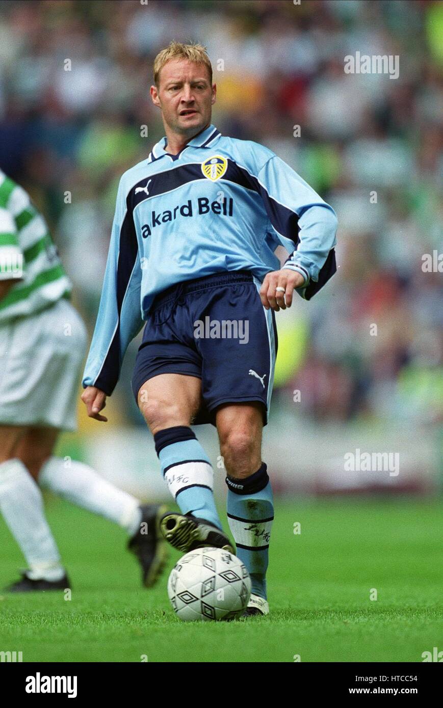 DAVID BATTY LEEDS UNITED FC 19 July 1999 Stock Photo - Alamy