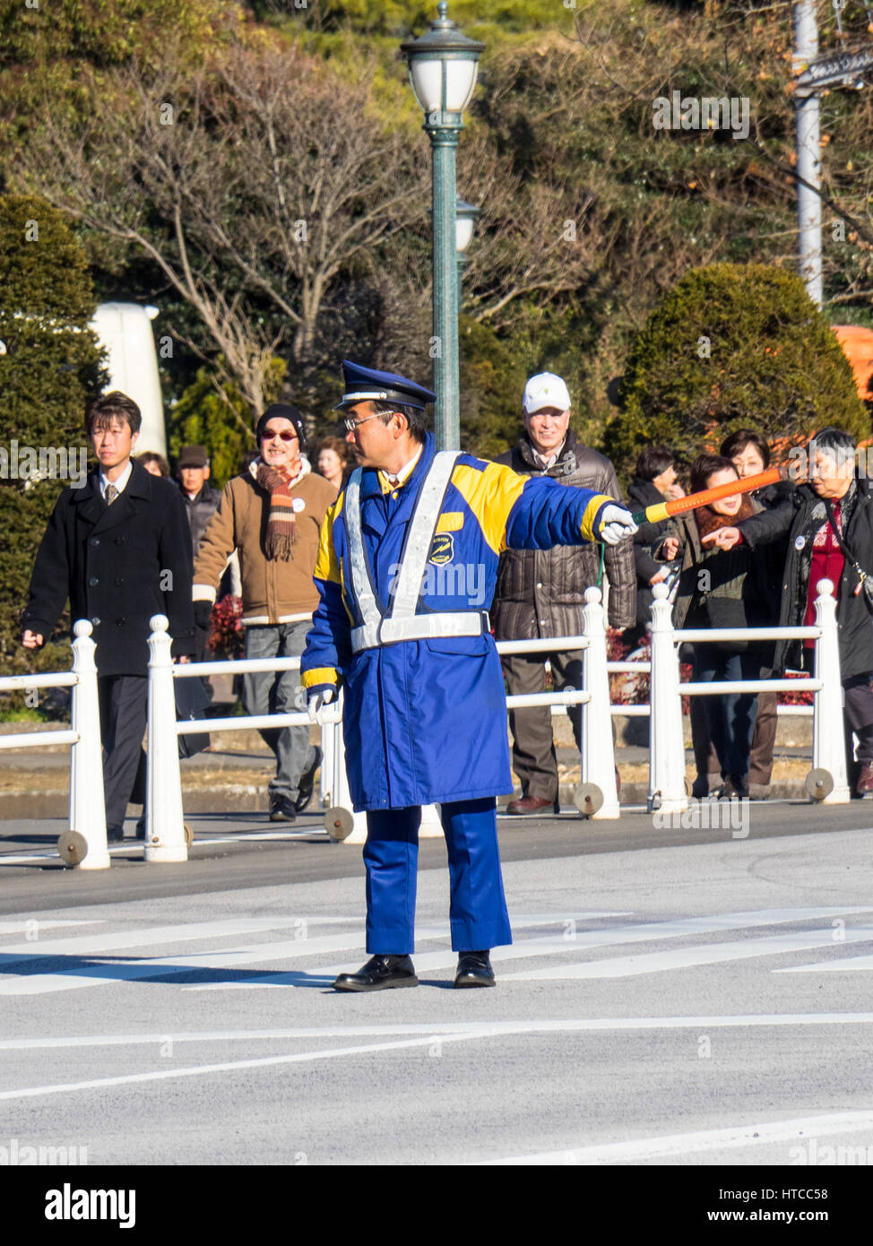 Traffic warden uniform hi-res stock photography and images - Alamy