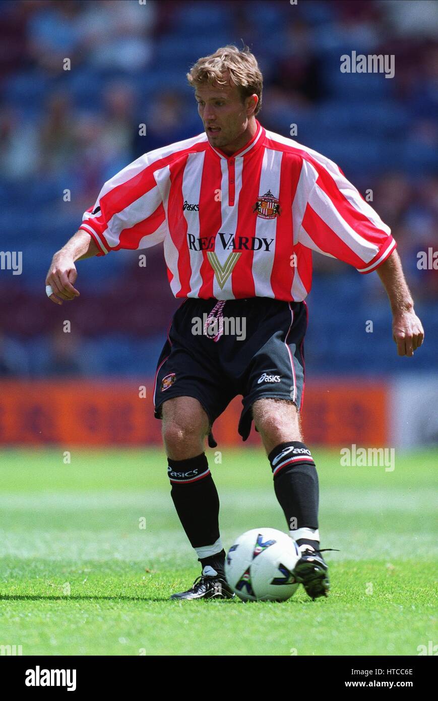 MICHAEL GRAY SUNDERLAND FC 25 July 1999 Stock Photo - Alamy