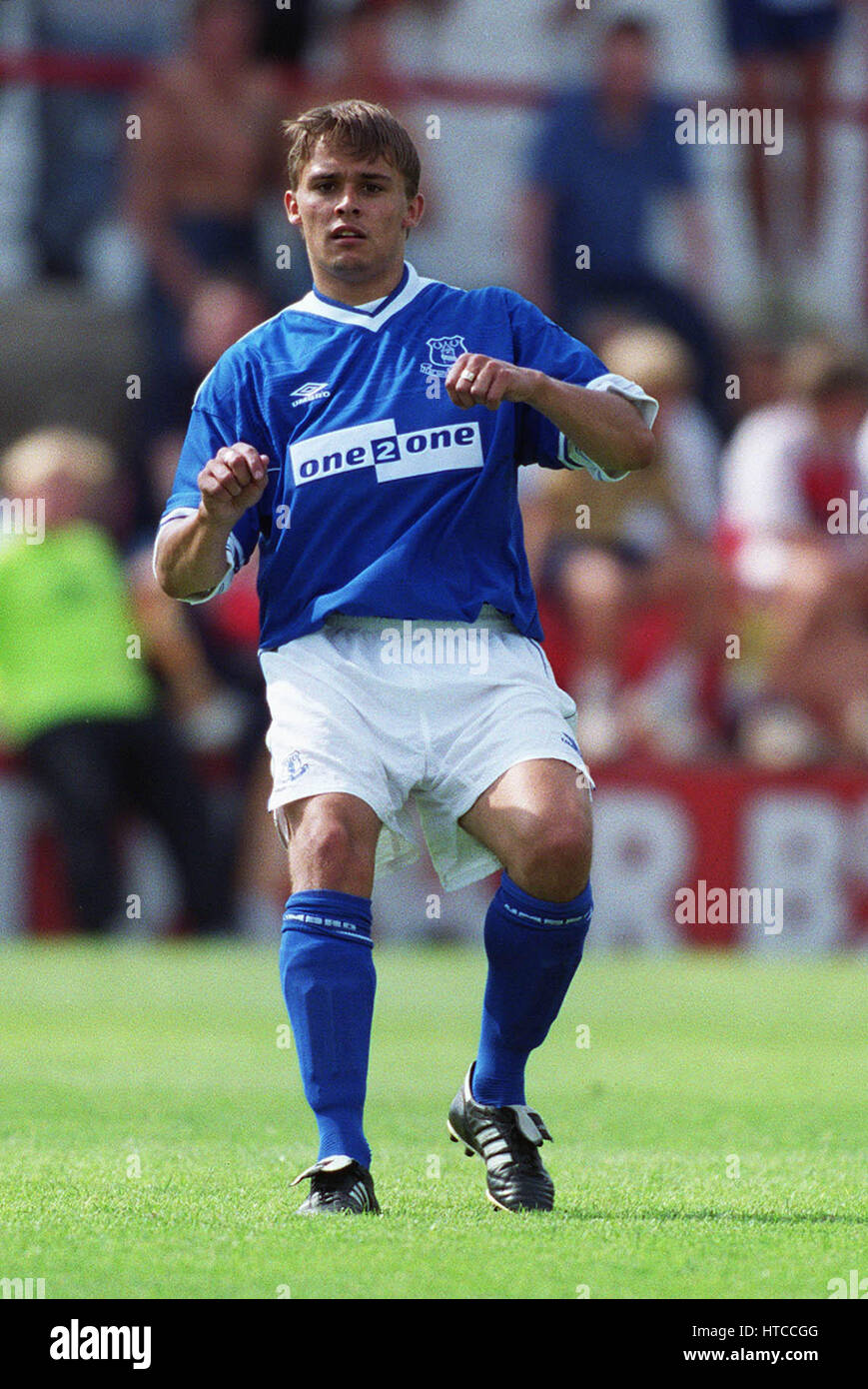 PETER DEGN EVERTON FC 24 July 1999 Stock Photo - Alamy