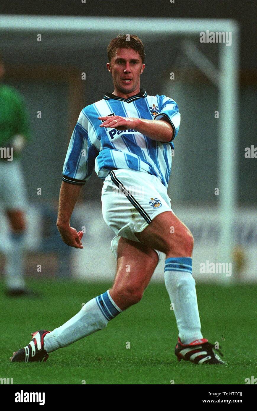 CHRIS LUCKETTI HUDDERSFIELD TOWN FC 28 July 1999 Stock Photo - Alamy
