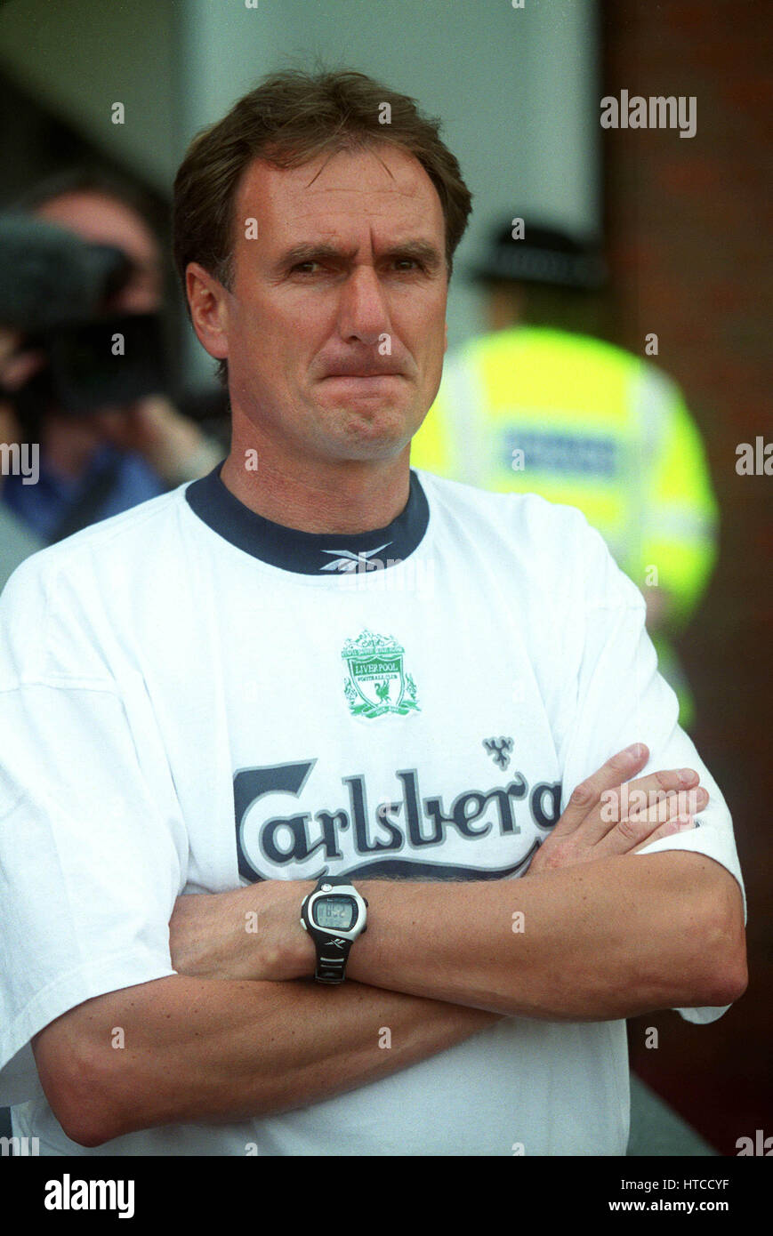 PHIL THOMPSON LIVERPOOL FC ASSISTANT MANAGER 31 July 1999 Stock Photo ...