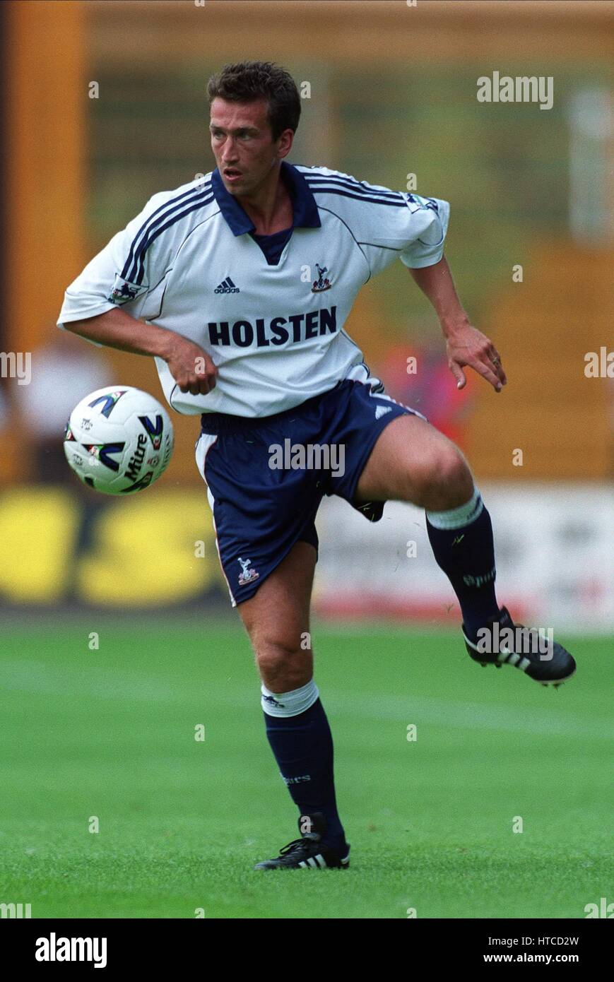 JUSTIN EDINBURGH TOTTENHAM HOTSPUR FC 31 July 1999 Stock Photo - Alamy