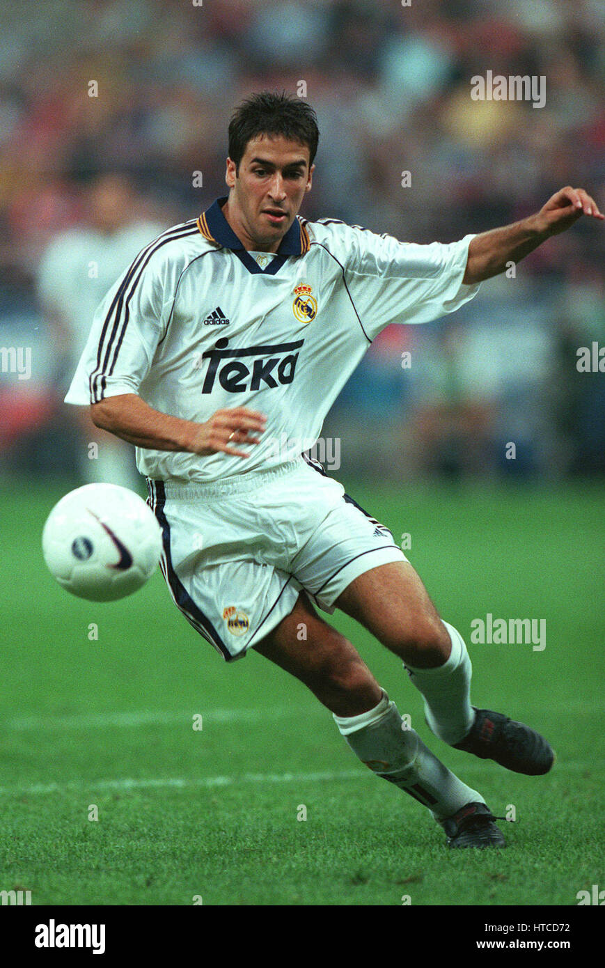 RAUL REAL MADRID 31 July 1999 Stock Photo - Alamy