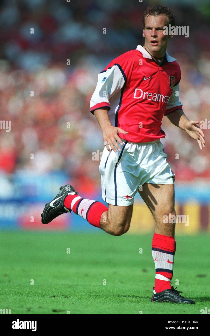 FREDRIK LJUNGBERG ARSENAL FC 01 August 1999 Stock Photo - Alamy
