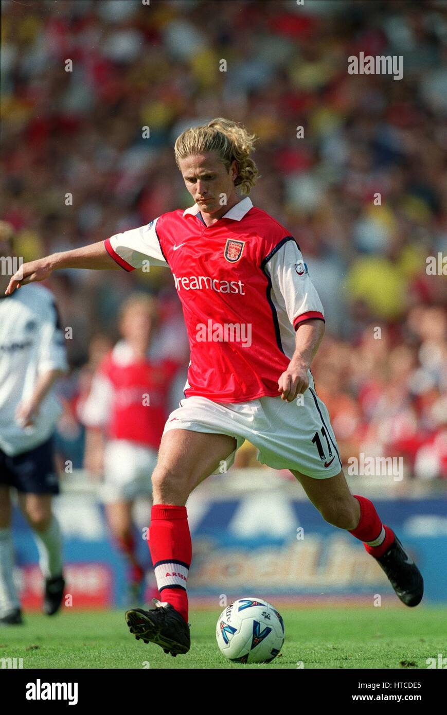 EMMANUEL PETIT ARSENAL FC 01 August 1999 Stock Photo - Alamy