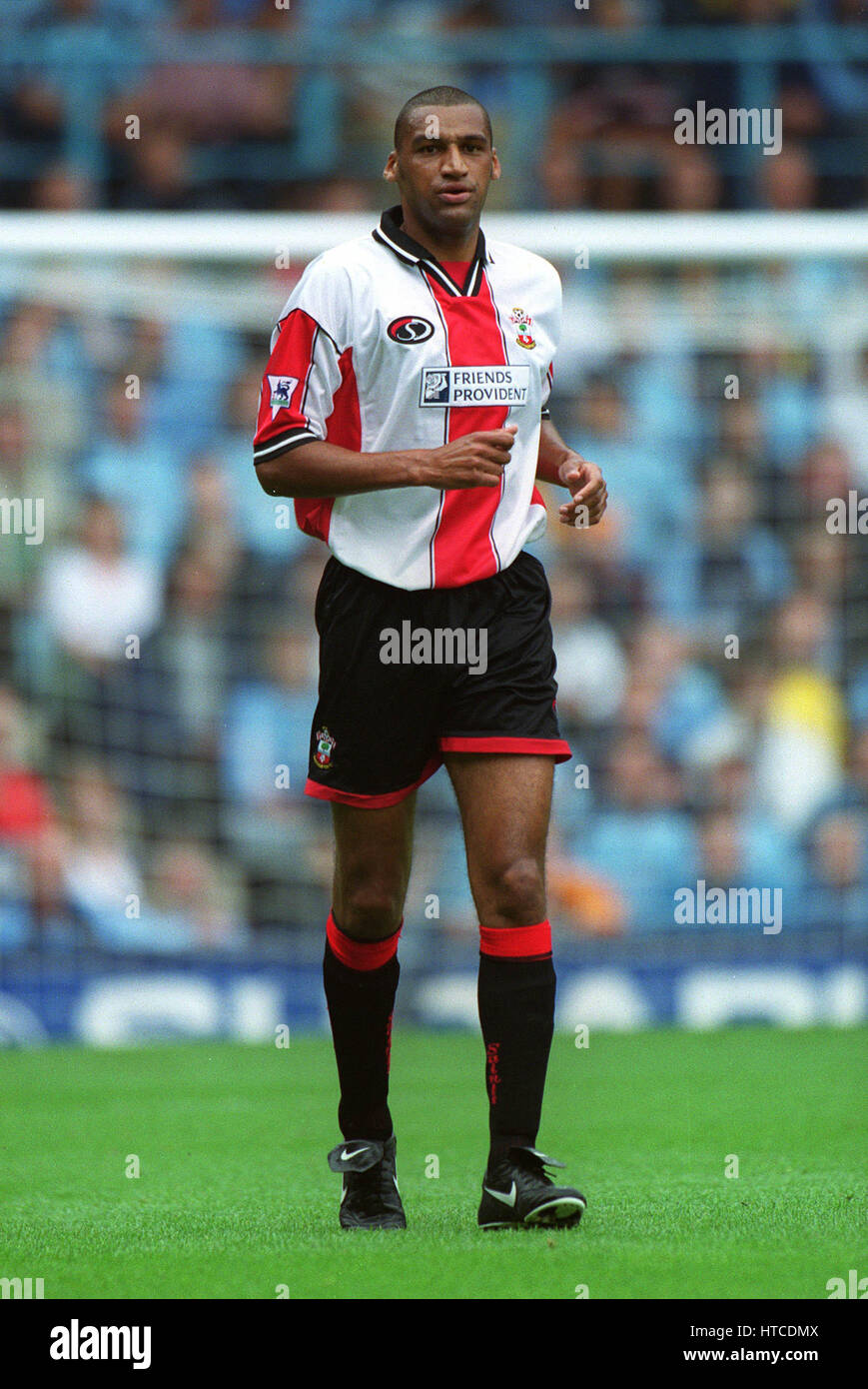 DEAN RICHARDS. SOUTHAMPTON FC 07 August 1999 Stock Photo - Alamy