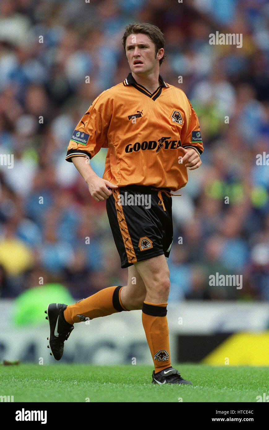 ROBBIE KEANE WOLVERHAMPTON WANDERERS FC 08 August 1999 Stock Photo - Alamy