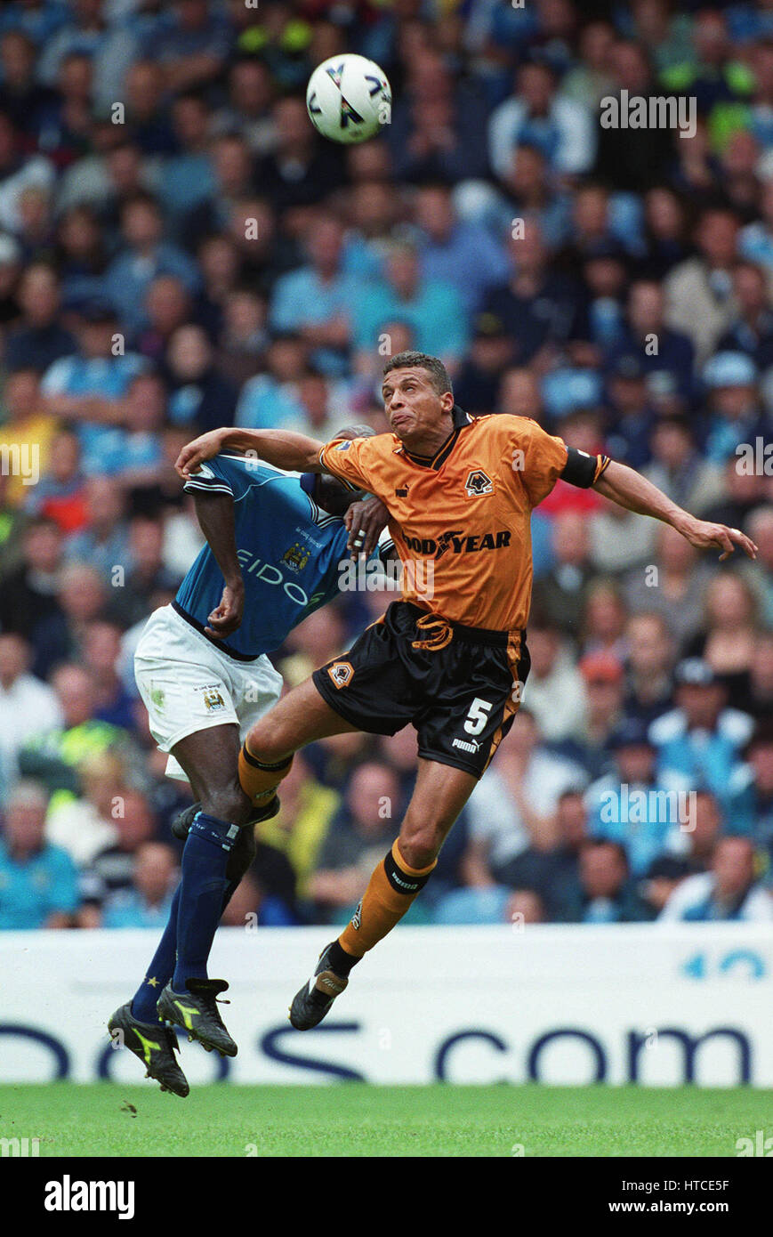 KEITH CURLE & SHAUN GOATER MANCHESTER CITY V WOLVES FC 08 August 1999 ...