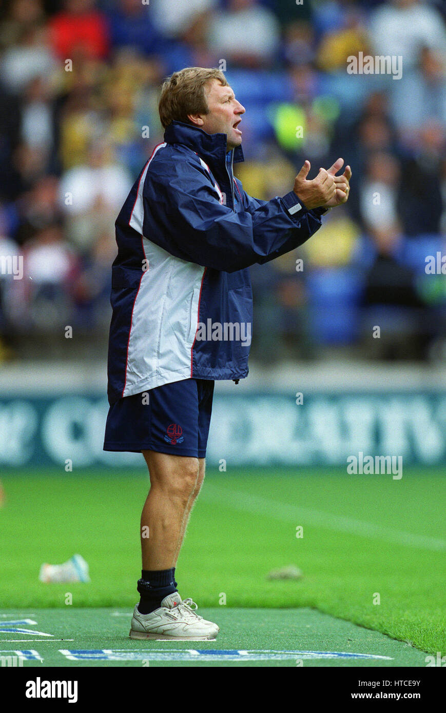 COLIN TODD BOLTON WANDERERS FC MANAGER 14 August 1999 Stock Photo - Alamy