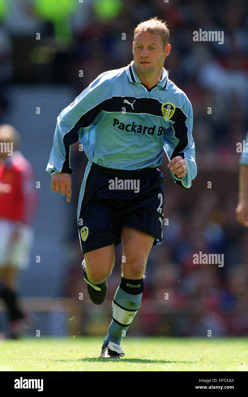 DAVID BATTY LEEDS UNITED FC 14 August 1999 Stock Photo - Alamy