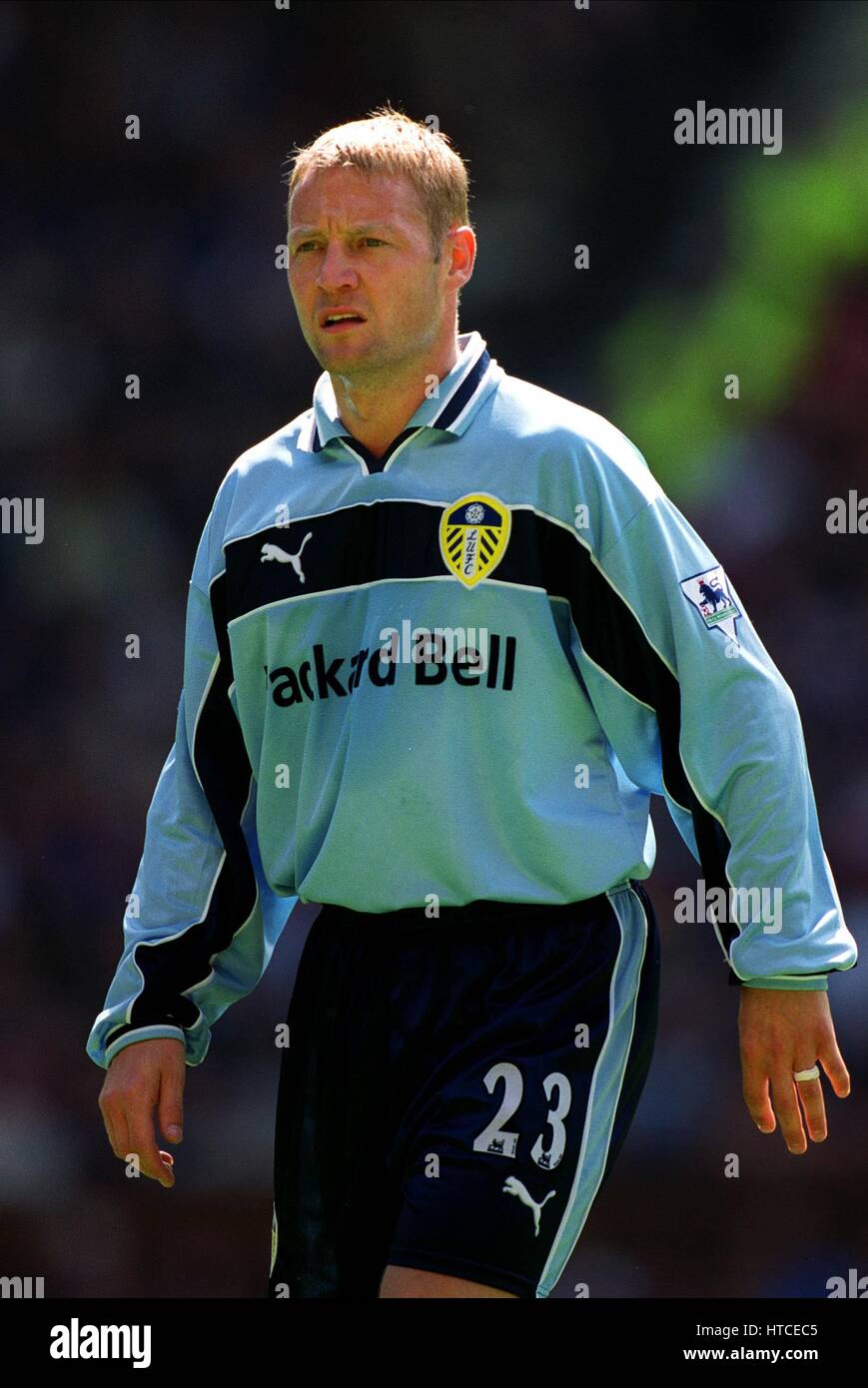 DAVID BATTY LEEDS UNITED FC 14 August 1999 Stock Photo - Alamy