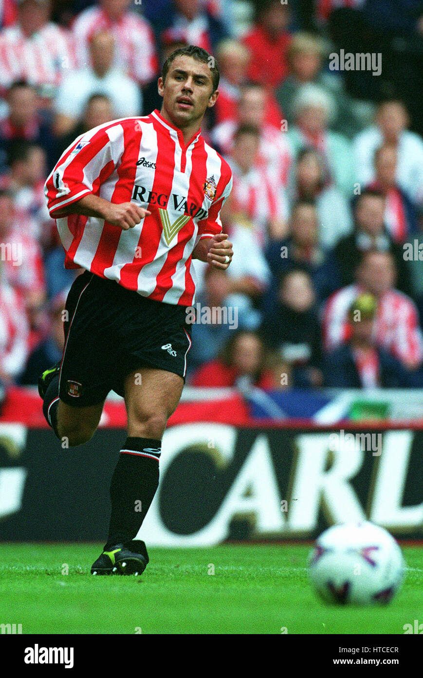 Kevin phillips 1999 hi-res stock photography and images - Alamy