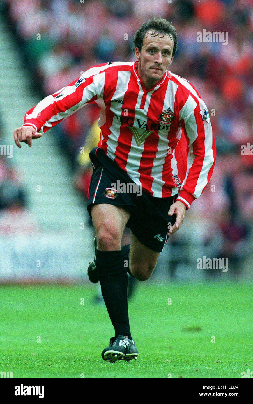 Nicky summerbee hi-res stock photography and images - Alamy