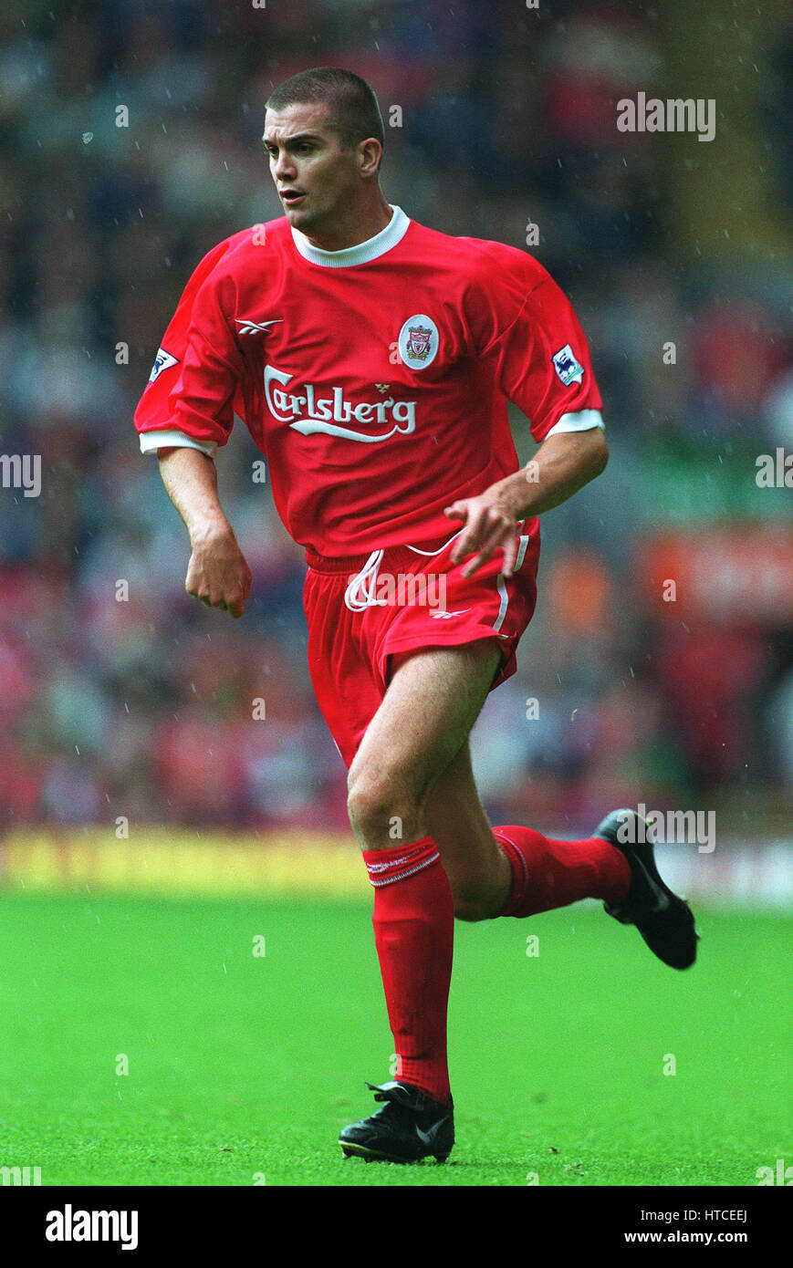DOMINIC MATTEO LIVERPOOL FC 14 August 1999 Stock Photo - Alamy