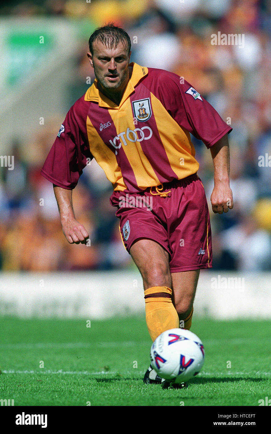 NEIL REDFEARN BRADFORD CITY FC 14 August 1999 Stock Photo - Alamy