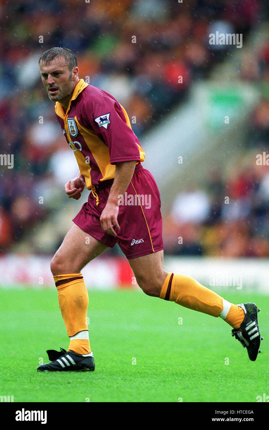 NEIL REDFEARN BRADFORD CITY FC 14 August 1999 Stock Photo - Alamy
