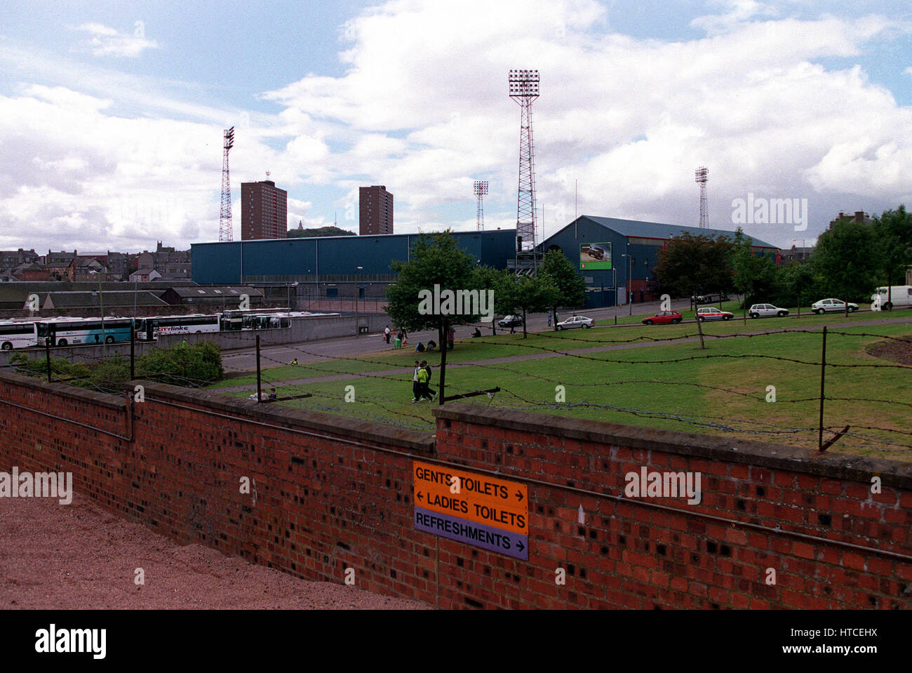 DUNDEE FC STADIUM DUNDEE 15 August 1999 Stock Photo - Alamy