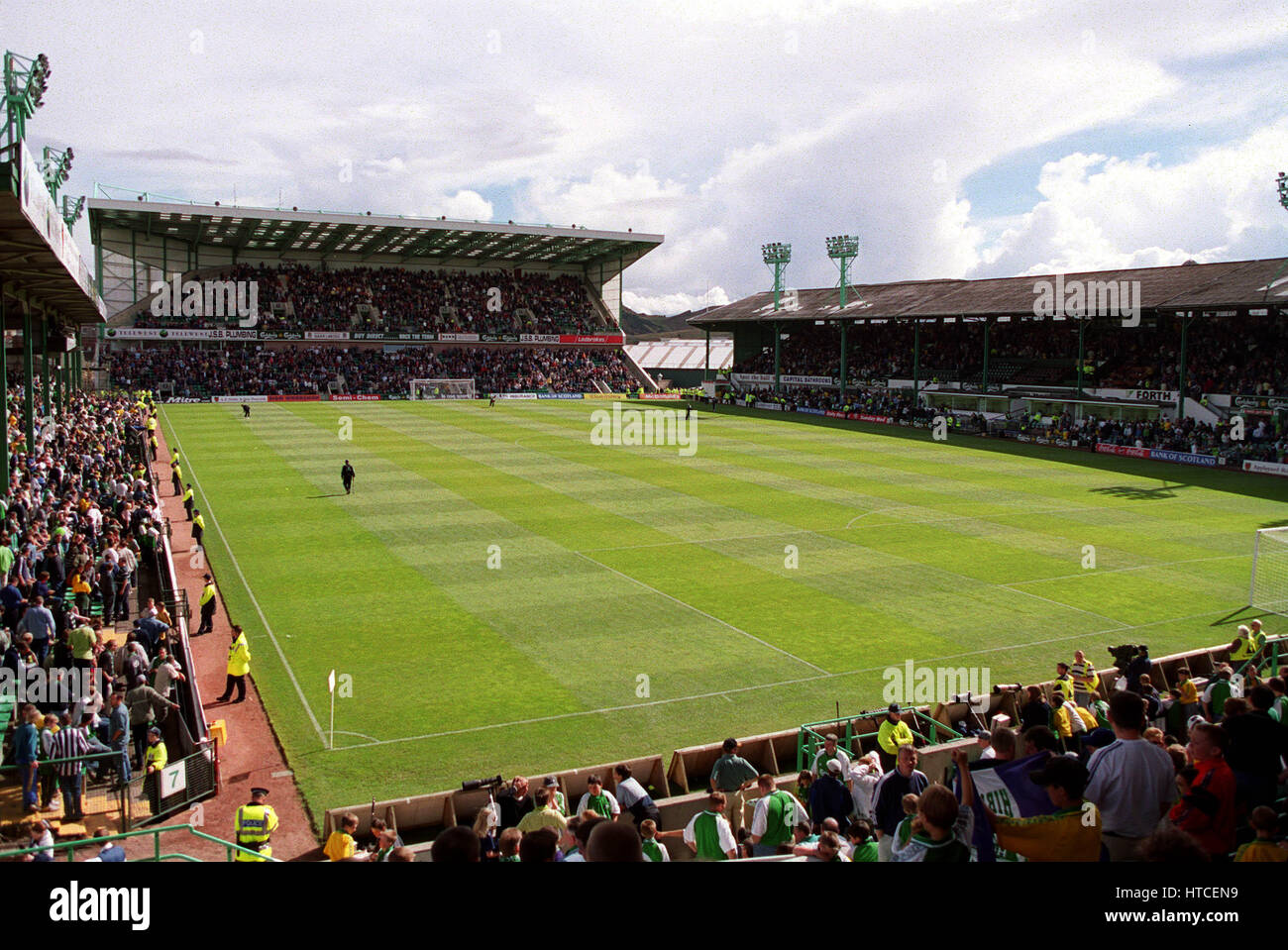 HIBERNIAN FC STADIUM HIBERNIAN FC 14 August 1999 Stock Photo - Alamy