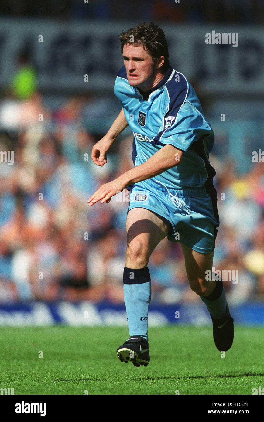 ROBBIE KEANE COVENTRY CITY FC 19 August 1999 Stock Photo - Alamy