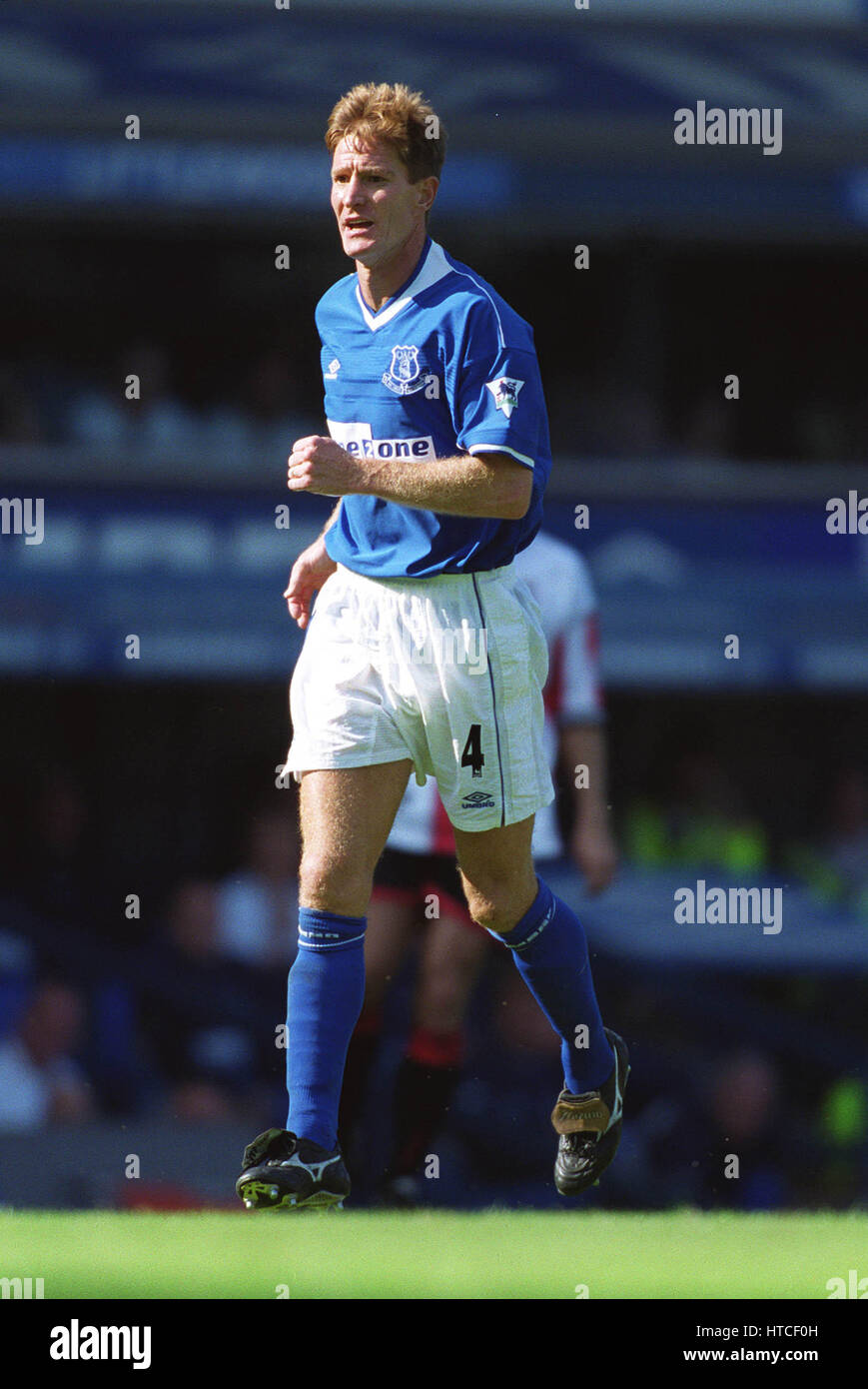 RICHARD GOUGH EVERTON FC 21 August 1999 Stock Photo - Alamy