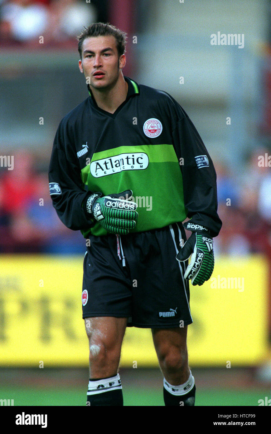 DAVID PREECE ABERDEEN FC 22 August 1999 Stock Photo - Alamy