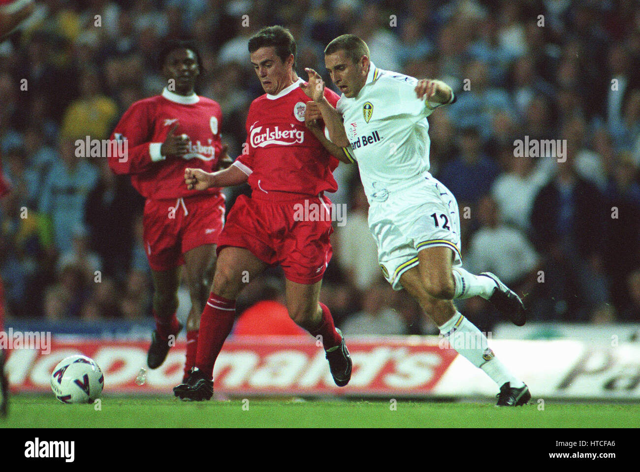 DARREN HUCKERBY DAVID THOMPSON LEEDS V LIVERPOOL FC 16 August 1999 ...