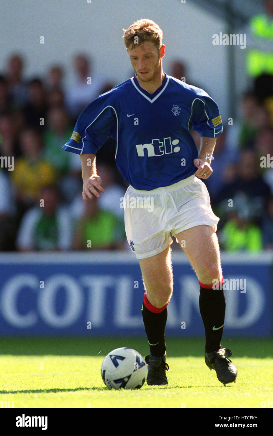 CRAIG MOORE GLASGOW RANGERS FC 28 August 1999 Stock Photo - Alamy
