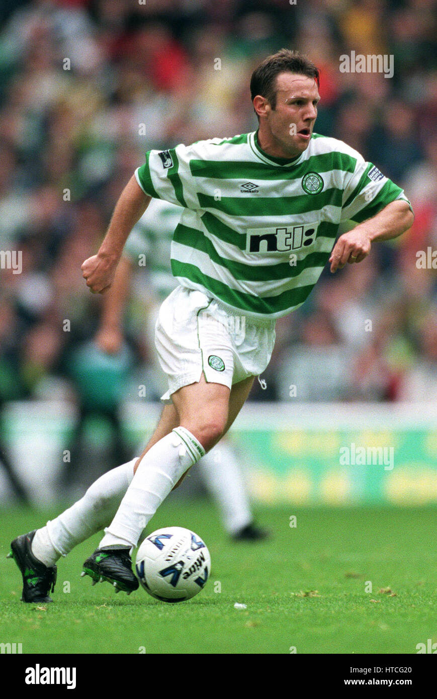 CRAIG BURLEY GLASGOW CELTIC FC 29 August 1999 Stock Photo - Alamy