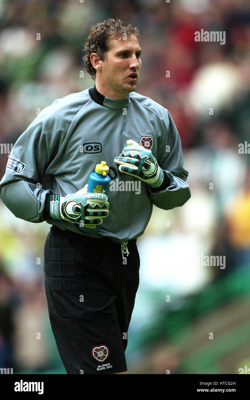 GILLES ROUSSET HEART OF MIDLOTHIAN FC 29 August 1999 Stock Photo - Alamy