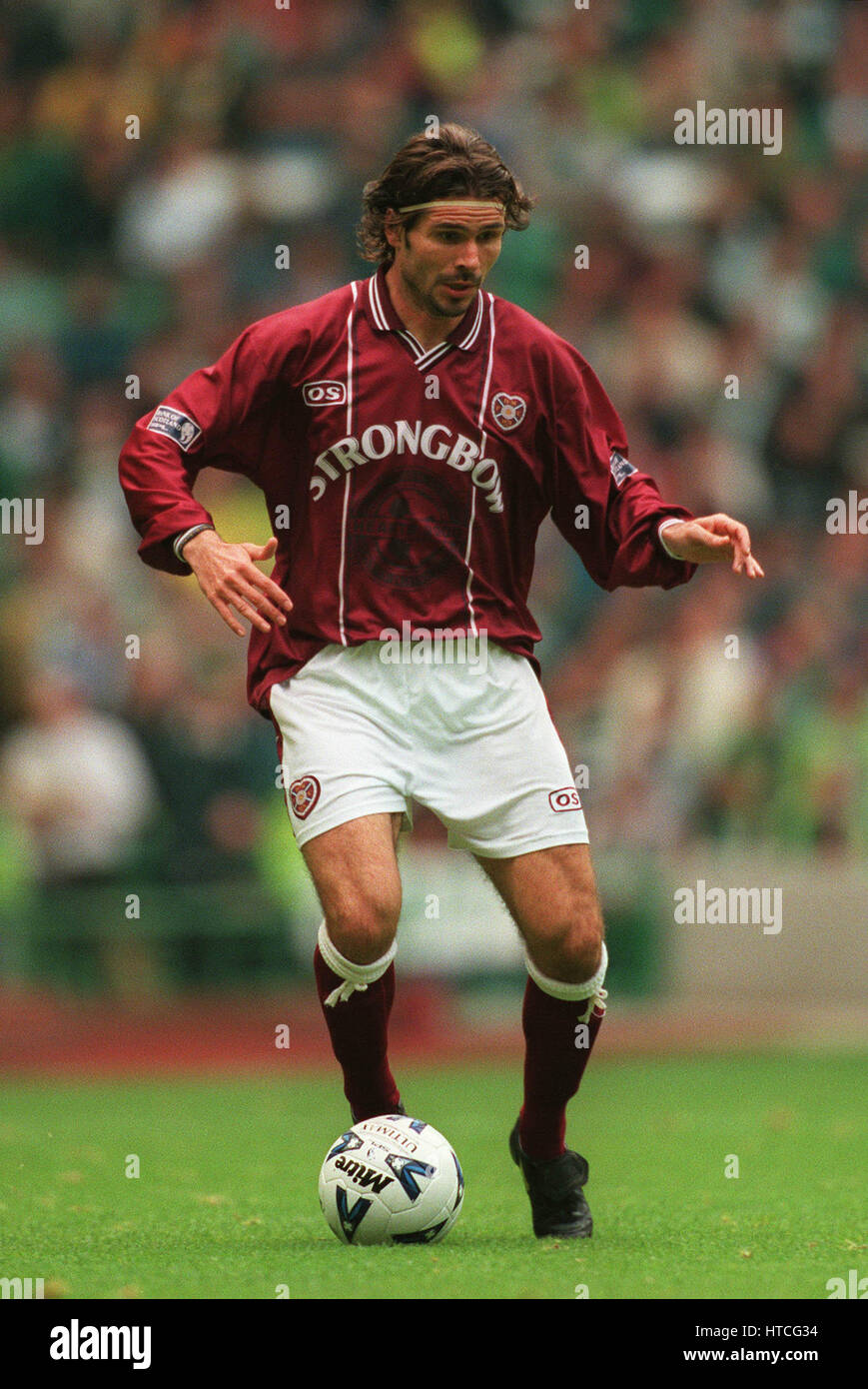 STEPHANE ADAM HEART OF MIDLOTHIAN FC 29 August 1999 Stock Photo - Alamy