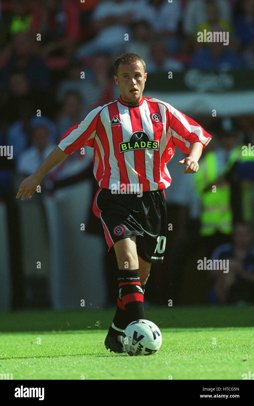 PAUL DEVLIN SHEFFIELD UNITED FC 04 September 1999 Stock Photo - Alamy