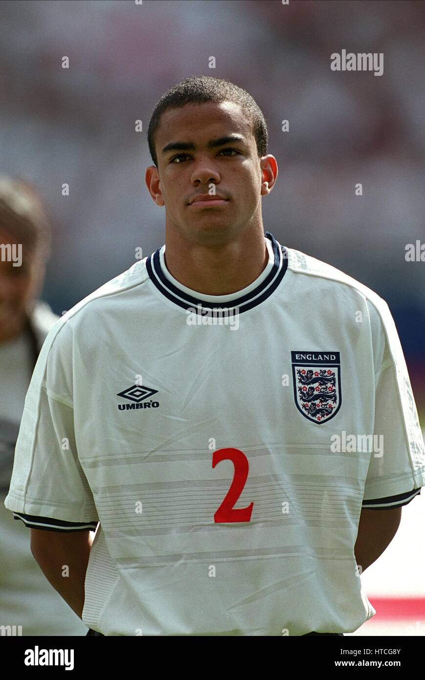 KIERON DYER ENGLAND & NEWCASTLE UNITED FC 04 September 1999 Stock Photo ...