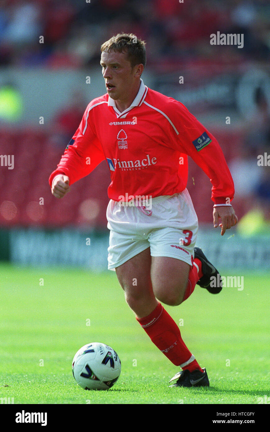 ALAN ROGERS NOTTINGHAM FOREST FC 04 September 1999 Stock Photo - Alamy