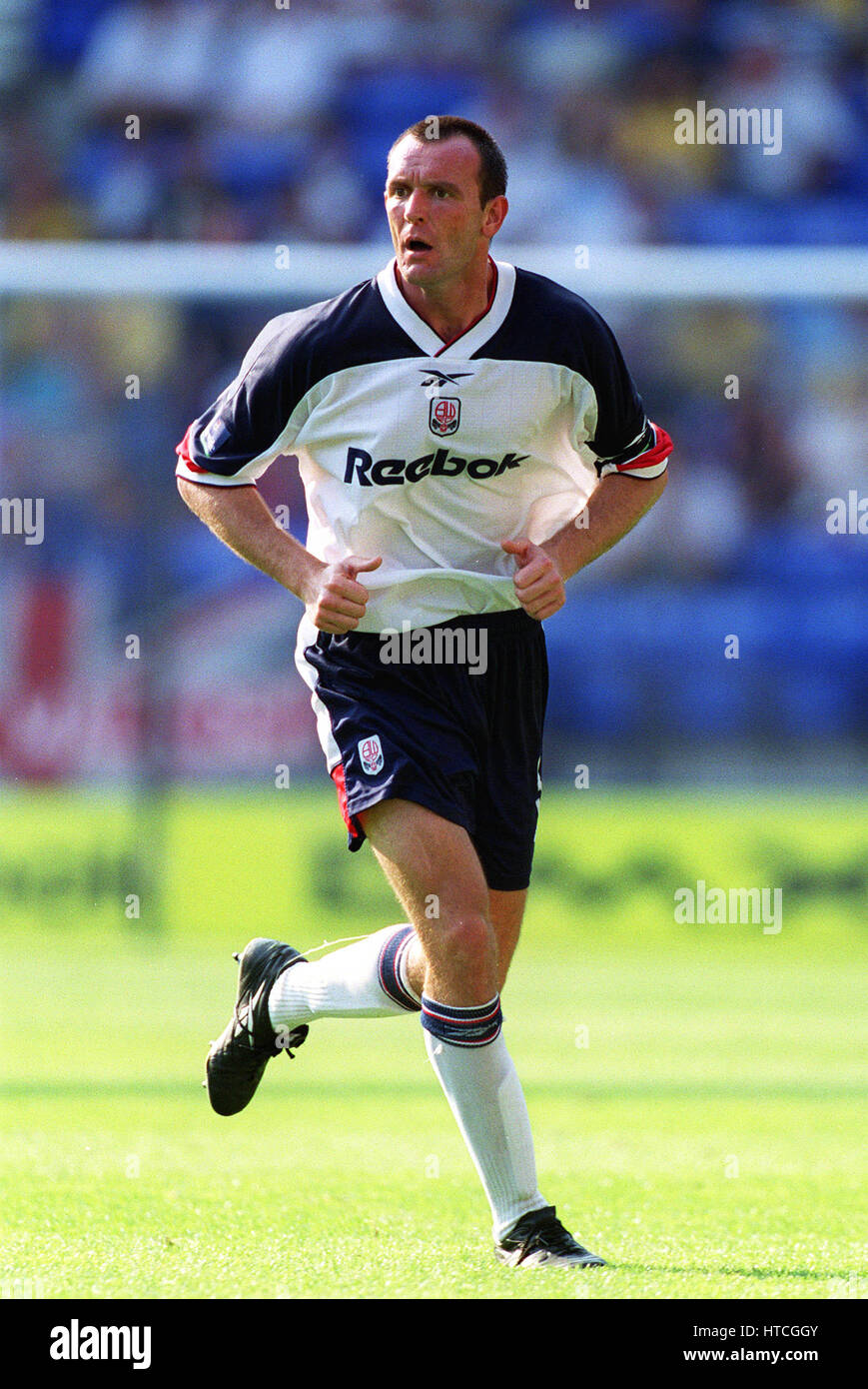 MIKE WHITLOW BOLTON WANDERERS FC 05 September 1999 Stock Photo - Alamy